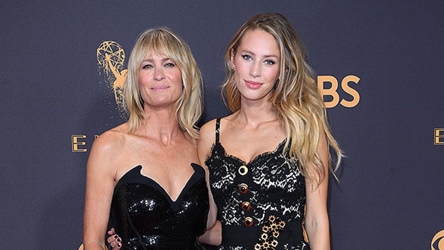 Robin Wright & Daughter Dylan Slay At Ralph Lauren Show: Photos ...