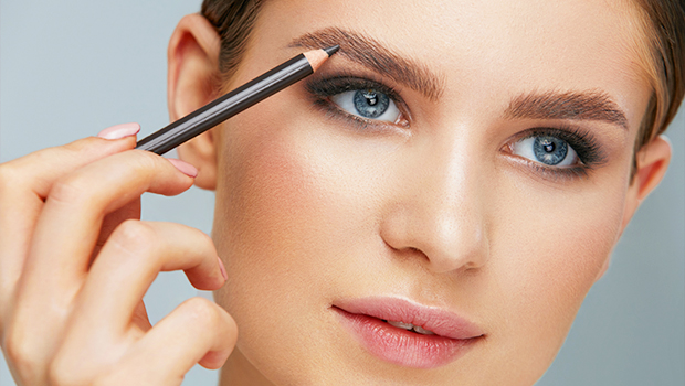 How To Shape Eyebrows: Expert Tips – Hollywood Life