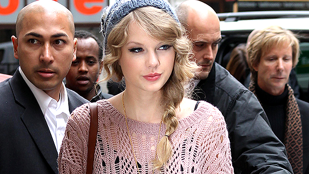 Taylor Swift’s Tan Sweater From Reformation: Shop – Hollywood Life
