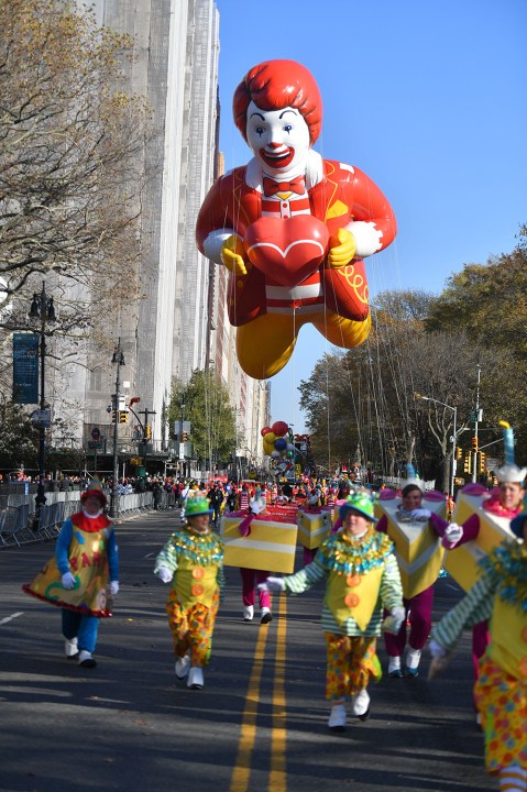 Macy’s Thanksgiving Day Parade 2022: Photos Of Lea Michele & More ...