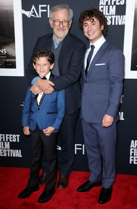 ‘The Fabelmans’ Premiere: Photos Of Michelle Williams & More ...