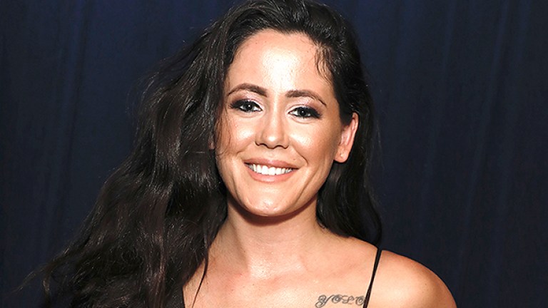 Jenelle Evans Twinned With Daughter Ensley In A New Field Trip Photo ...