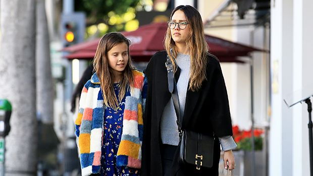 Jessica Alba Hair September 2022