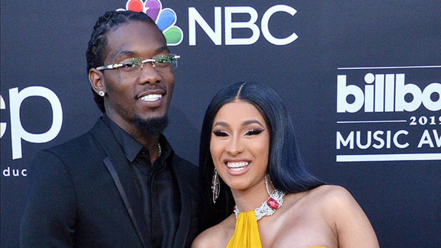 Cardi B & Kulture Are Twins In Black On Christmas: Pics – Hollywood Life