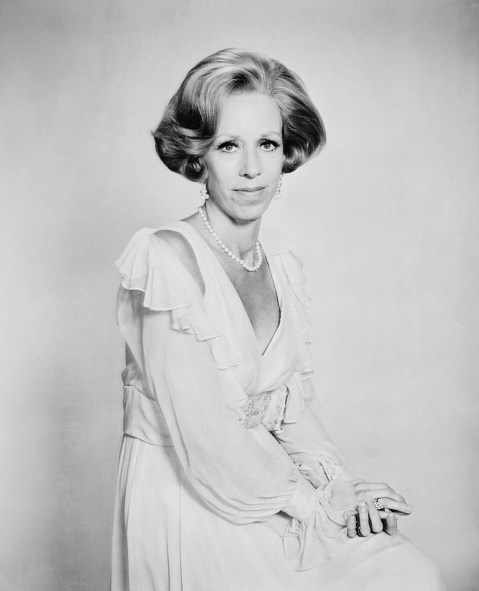 Carol Burnett Young: Photos – Hollywood Life