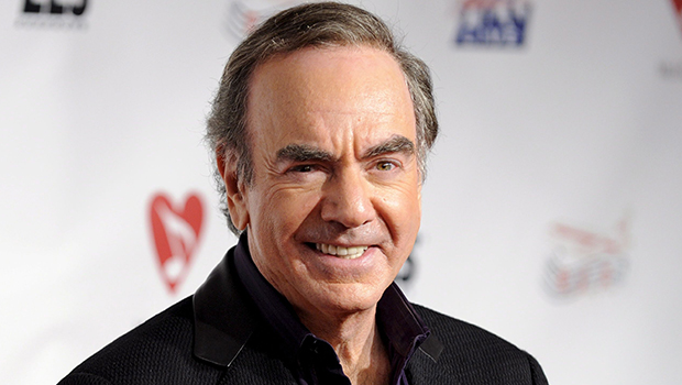 Neil Diamond: Photos of the Songwriter – Hollywood Life