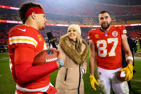 Jason Kelce and Travis Kelce: Photos of the NFL Player Brothers ...