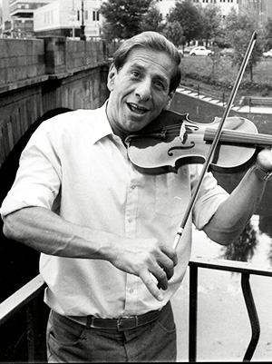 Chaim Topol: Photos Of The ‘Fiddler On The Roof’ Star – Hollywood Life