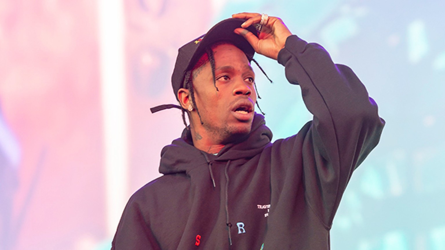 Travis Scott: Sound Engineer Claims Rapper Injured His Neck – Hollywood ...