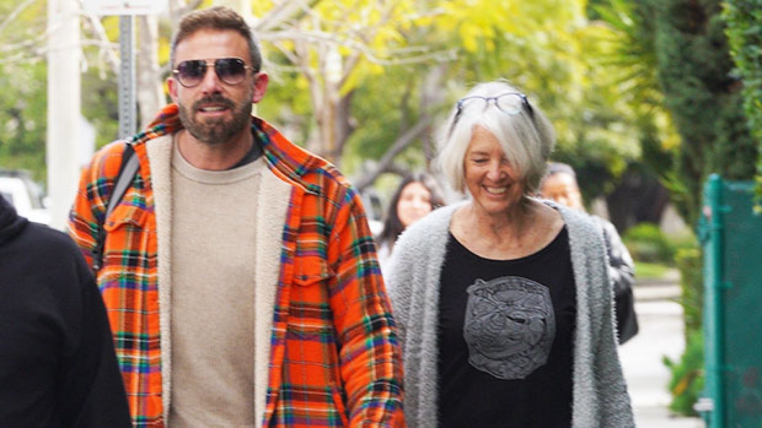 Ben Affleck & His Mom Chris Hang Out In Beverly Hills: Photos ...