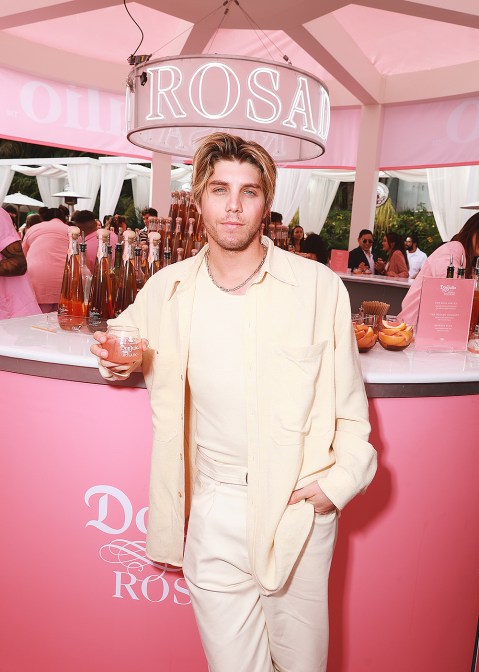 Don Julio’s Rosado Party: Celebrity Photos – Hollywood Life