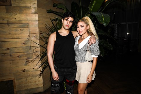 Hottest Celeb Pics This Week Of April 17 – 23th: See The Stars ...