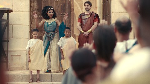 Queen Cleopatra: Photos Of The Netflix Show – Hollywood Life