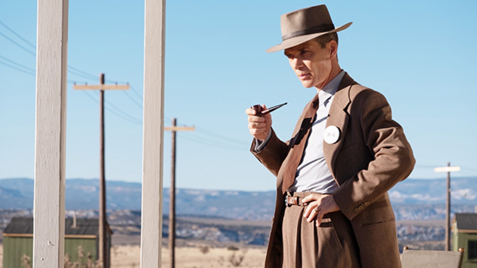 ‘Oppenheimer’ Ending Explained: Strauss Took Down Robert – Hollywood Life