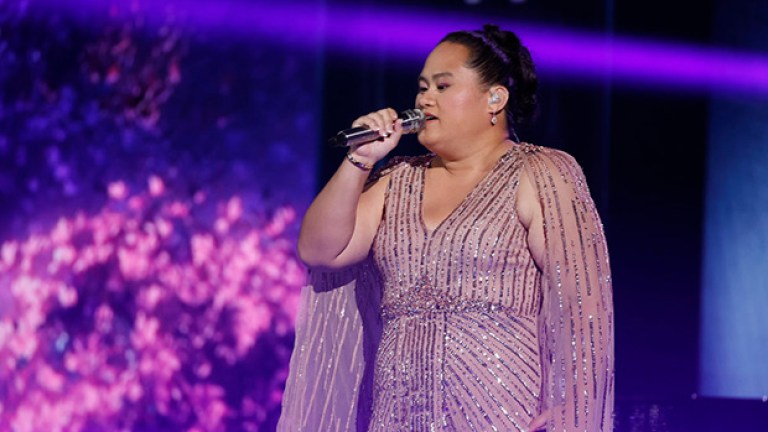 Who Is Lavender Darcangelo? About the Blind and Autistic ‘AGT’ Singer ...