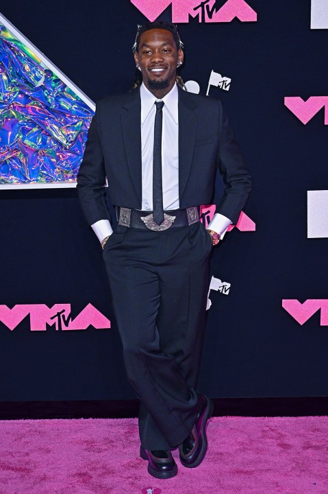 2023 VMAs Red Carpet Fashion and Arrival Photos – Hollywood Life