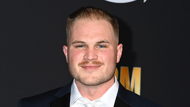 Zach Bryan Apologizes After Being Arrested – Hollywood Life