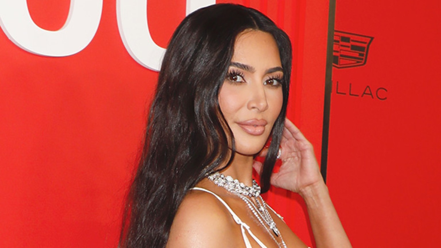Kim Kardashian Says Her Family ‘Scammed the System’ to Get Famous ...