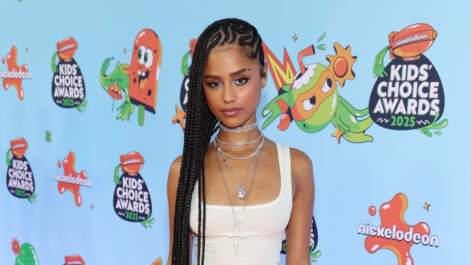 Who Is Tyla? 5 Things to Know About the South African Singer ...