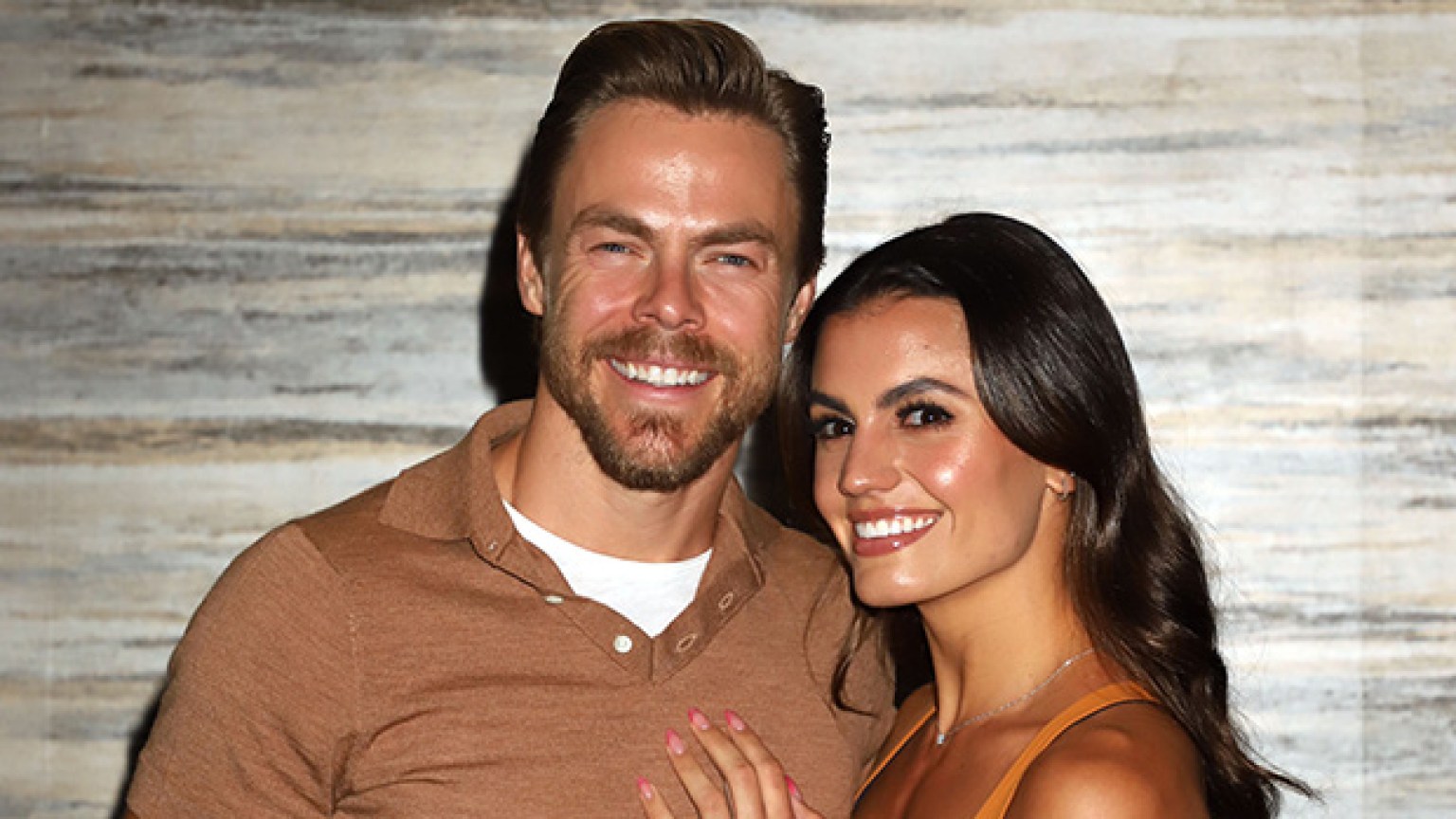 Derek Hough Gives Health Update on Hayley Erbert After Surgery ...