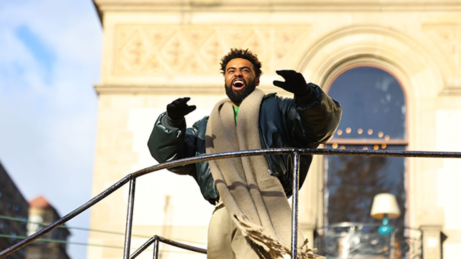 Who Is Paul Russell? Get to Know the Viral TikTok Star – Hollywood Life