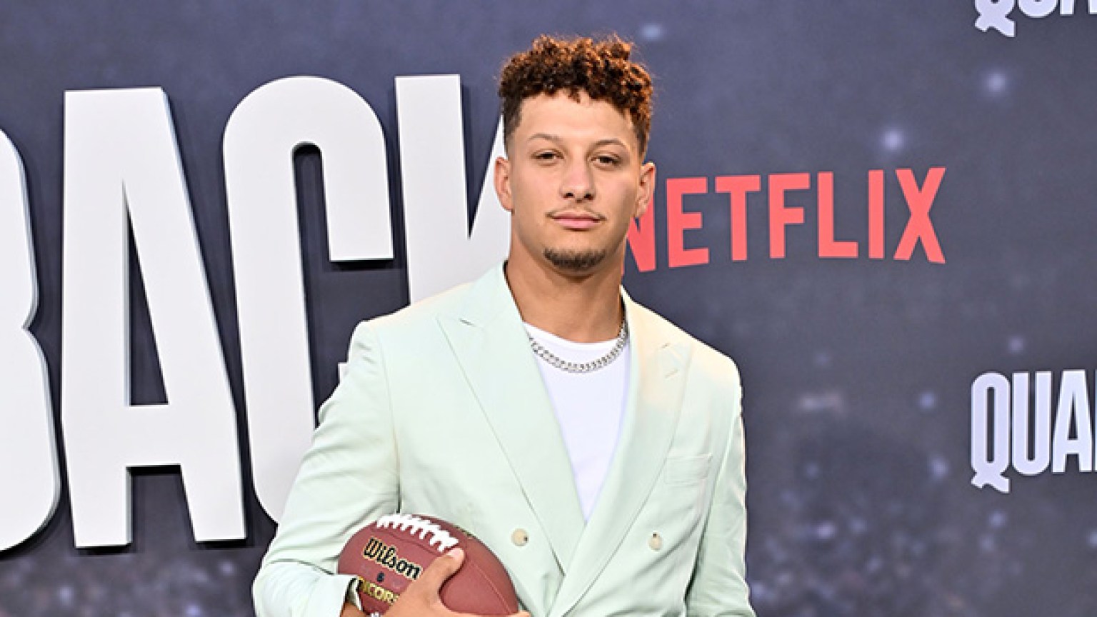 Patrick Mahomes Parents: What to Know About His Mom and Dad – Hollywood ...