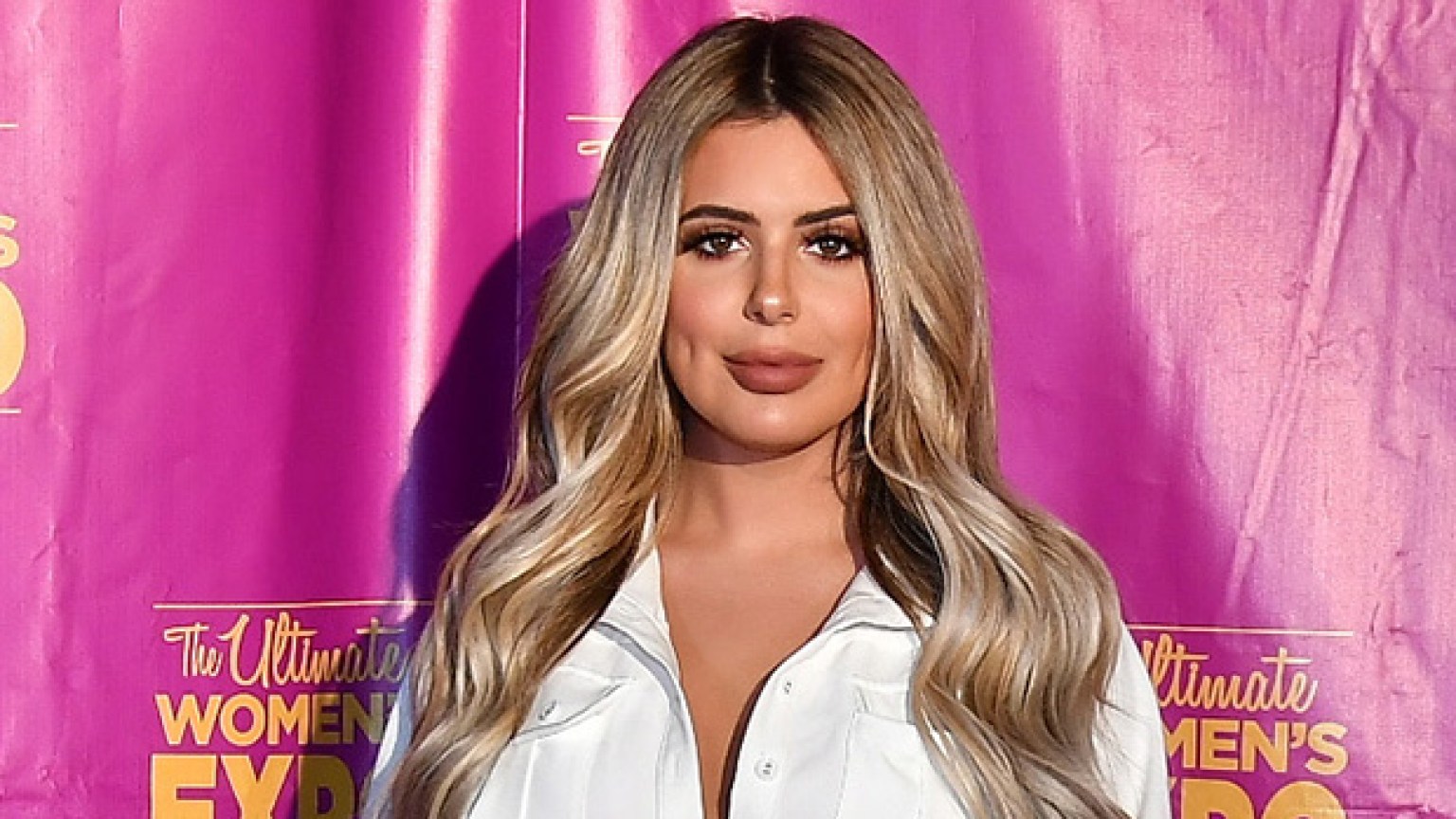 Brielle Biermann Engaged to Billy Seidl: Photos – Hollywood Life