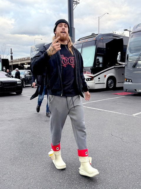 Hottest Celebrity Pics This Week: See Photos – Hollywood Life