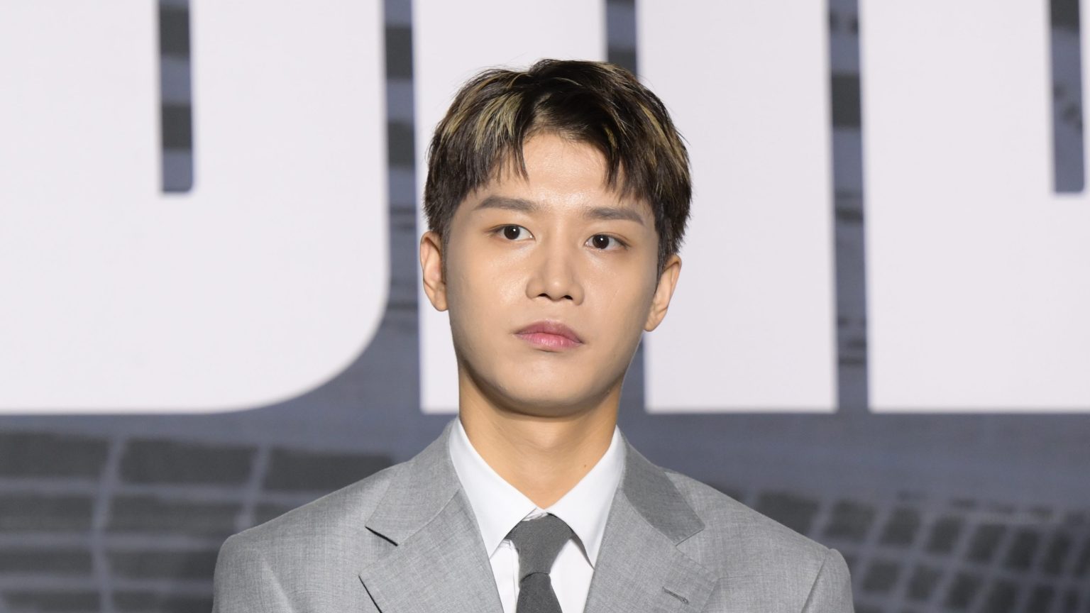 Who Is Taeil? 5 Things to Know About the K-Pop Singer – Hollywood Life