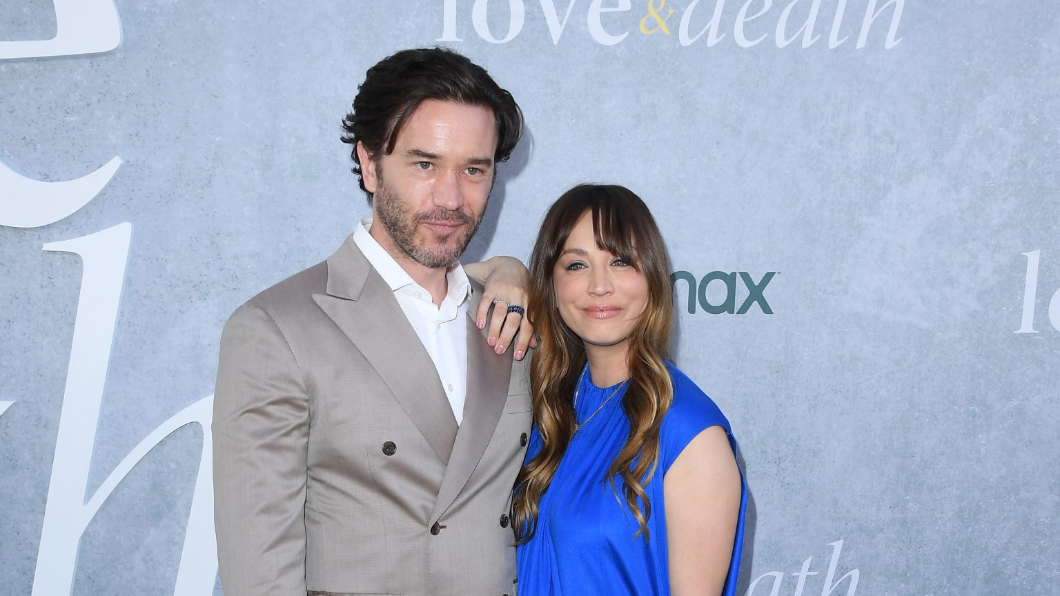 Kaley Cuoco Is Engaged to Tom Pelphrey: Engagement Ring Photo ...