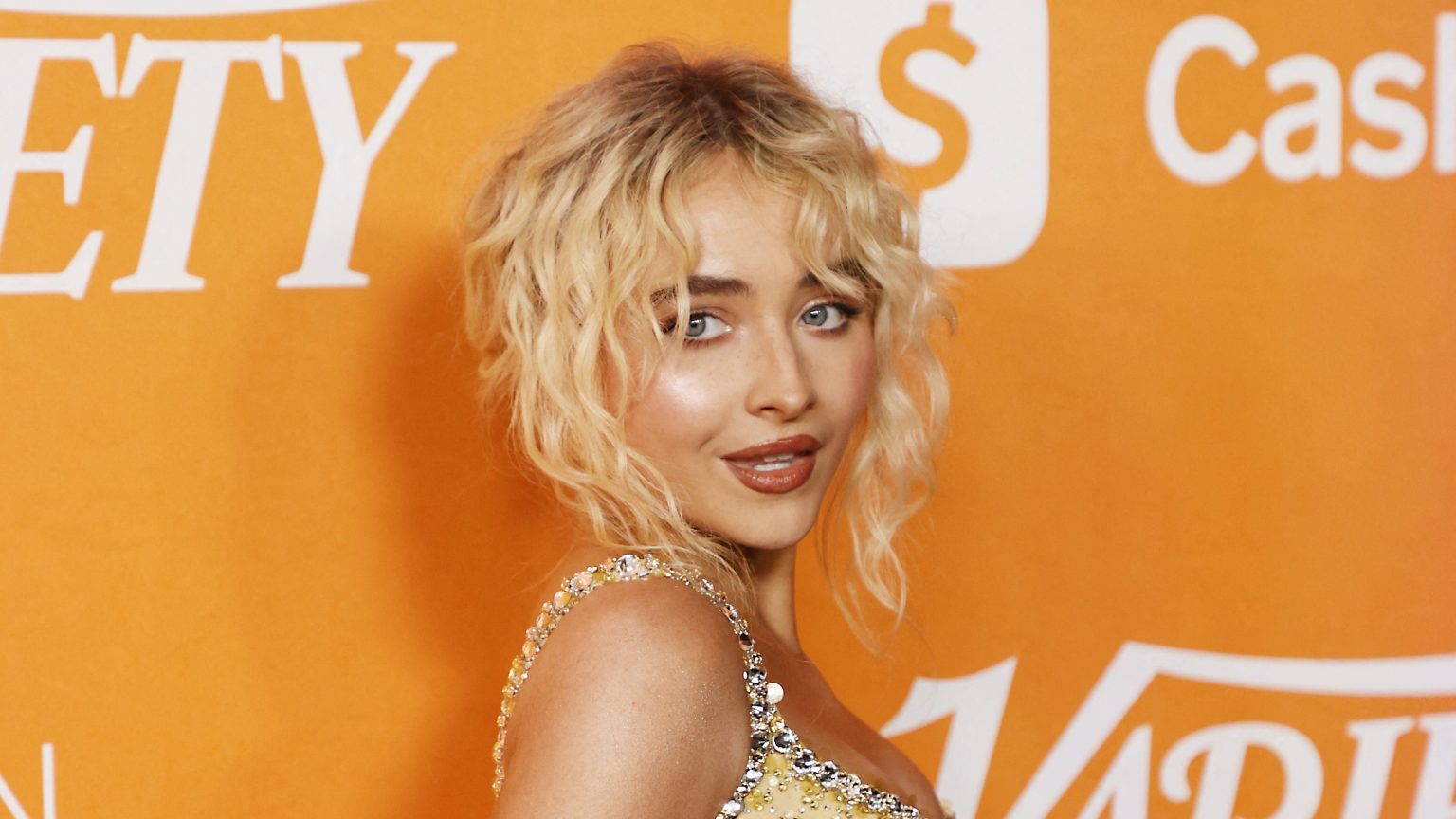 MTV VMAs 2024 Performers: Halsey, Lenny Kravitz and More – Hollywood Life