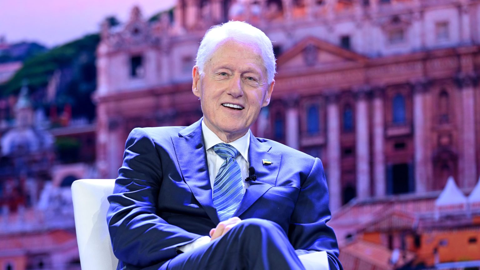 Bill Clinton’s Health: President’s Heart Surgery & Hospitalizations ...