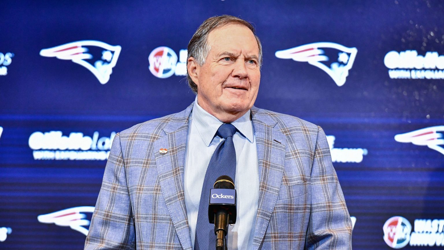 Bill Belichick’s Kids: Meet His Sons & Daughter – Hollywood Life