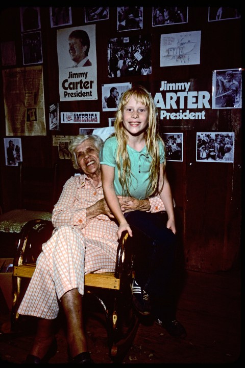 Amy Carter Today: Photos of Jimmy Carter’s Daughter Then & Now ...