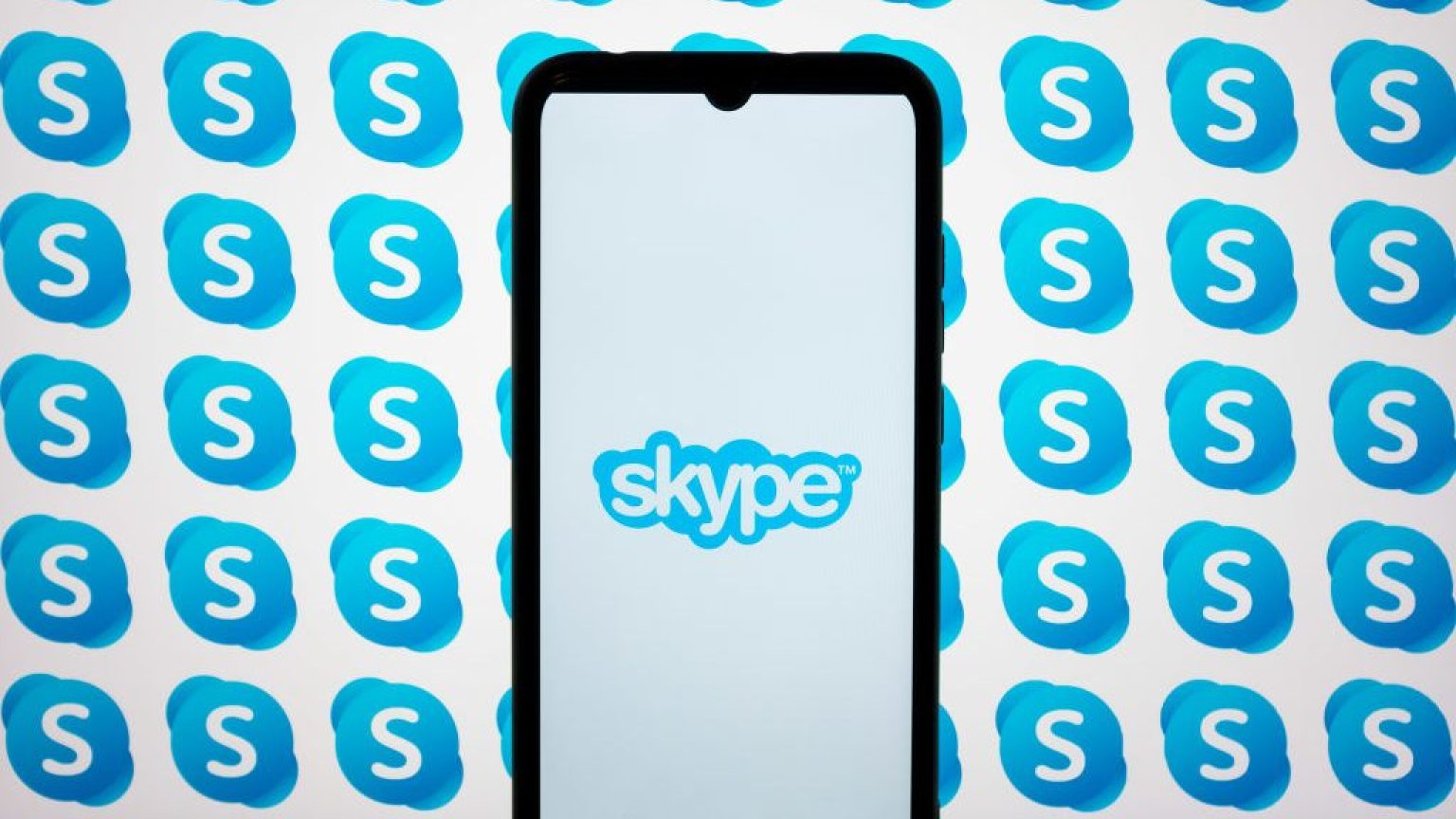Why Is Skype Shutting Down? Microsoft’s Reason Behind the Shutdown ...