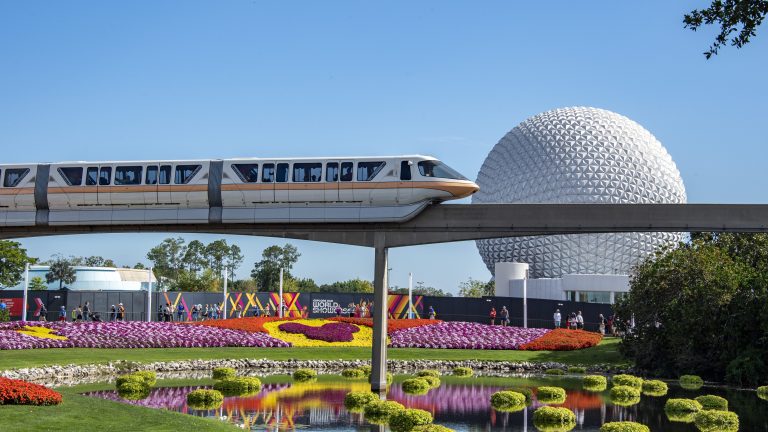Walt Disney World Epcot Fire: What Happened at the Orlando Park ...