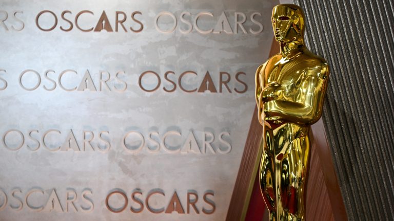 What Was the First Movie to Win Best Picture at the Oscars? – Hollywood ...