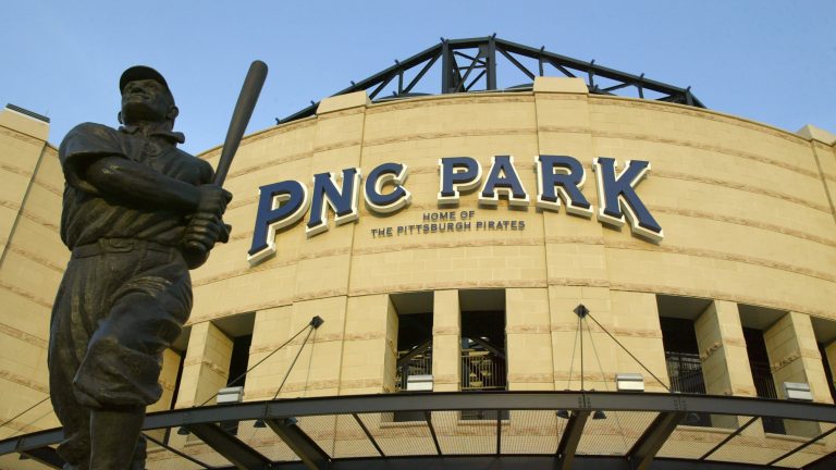 Fan Falls at Pirates Game: About the PNC Park Incident – Hollywood Life